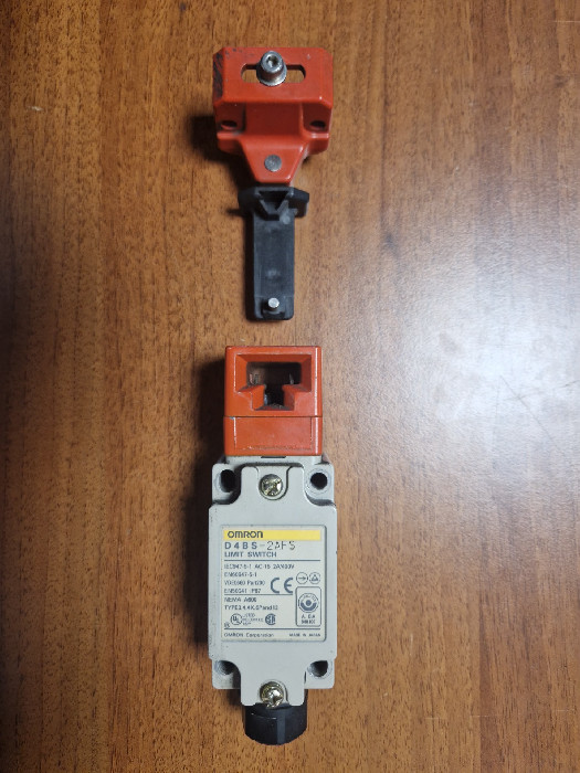 Safety switch (locking) - OMRON D4BS-2AFS